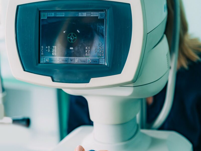 Jak działa biometr? – profesja.com.pl